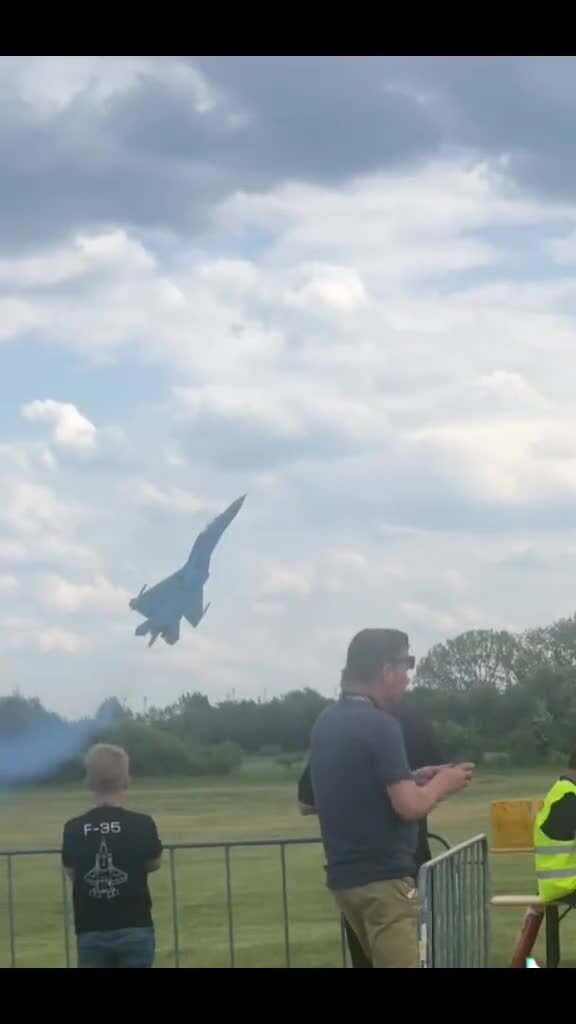 Классная модель от Аскар Янов за 18 мая 2025 на Fishki.net